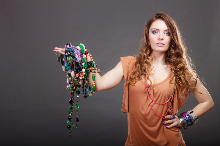 5 Golden Rules of Wearing Fashion Accessories | 300Magazine