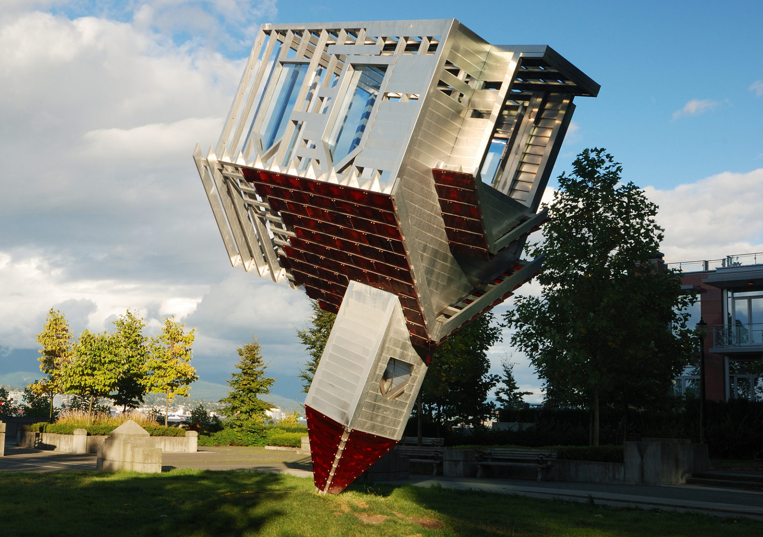 Five Weird Sculptures That Will Make You Do a Double Take